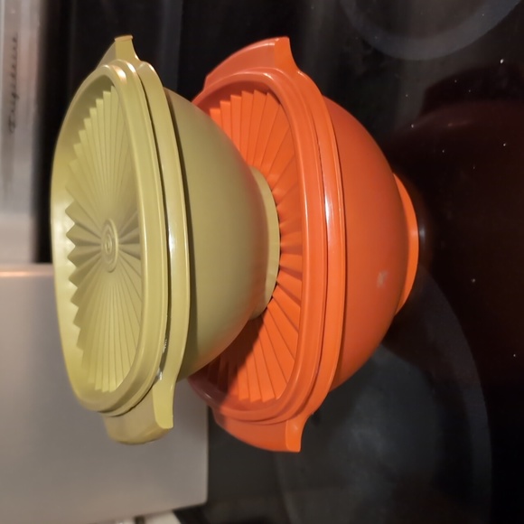Kitchen | Vtg Set Tupperware Servalier Nesting Bowls Lids Harvest ...